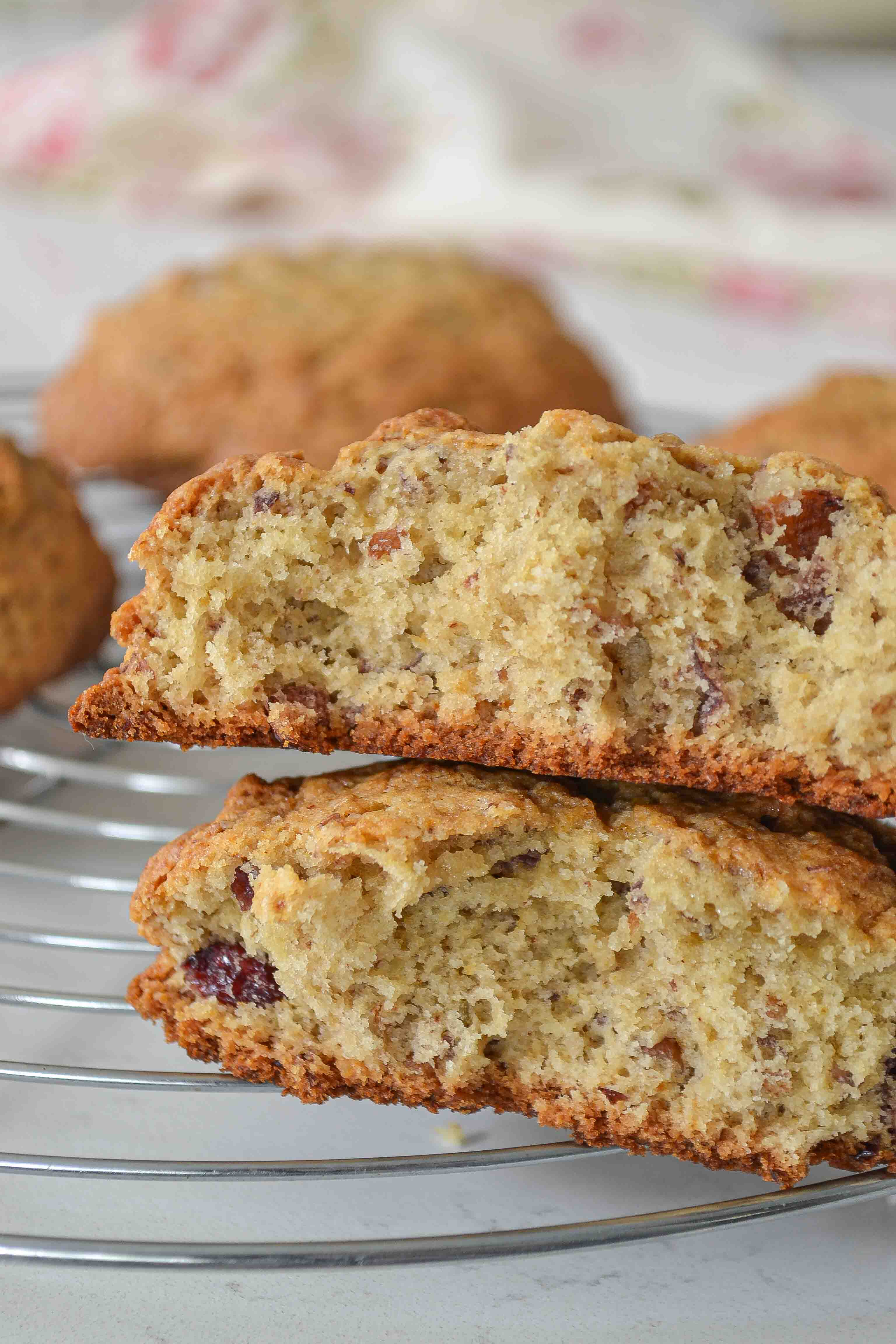 Galletas de Cranberries y Pecanas, estilo Levain Bakery | Mi Vida en un ...